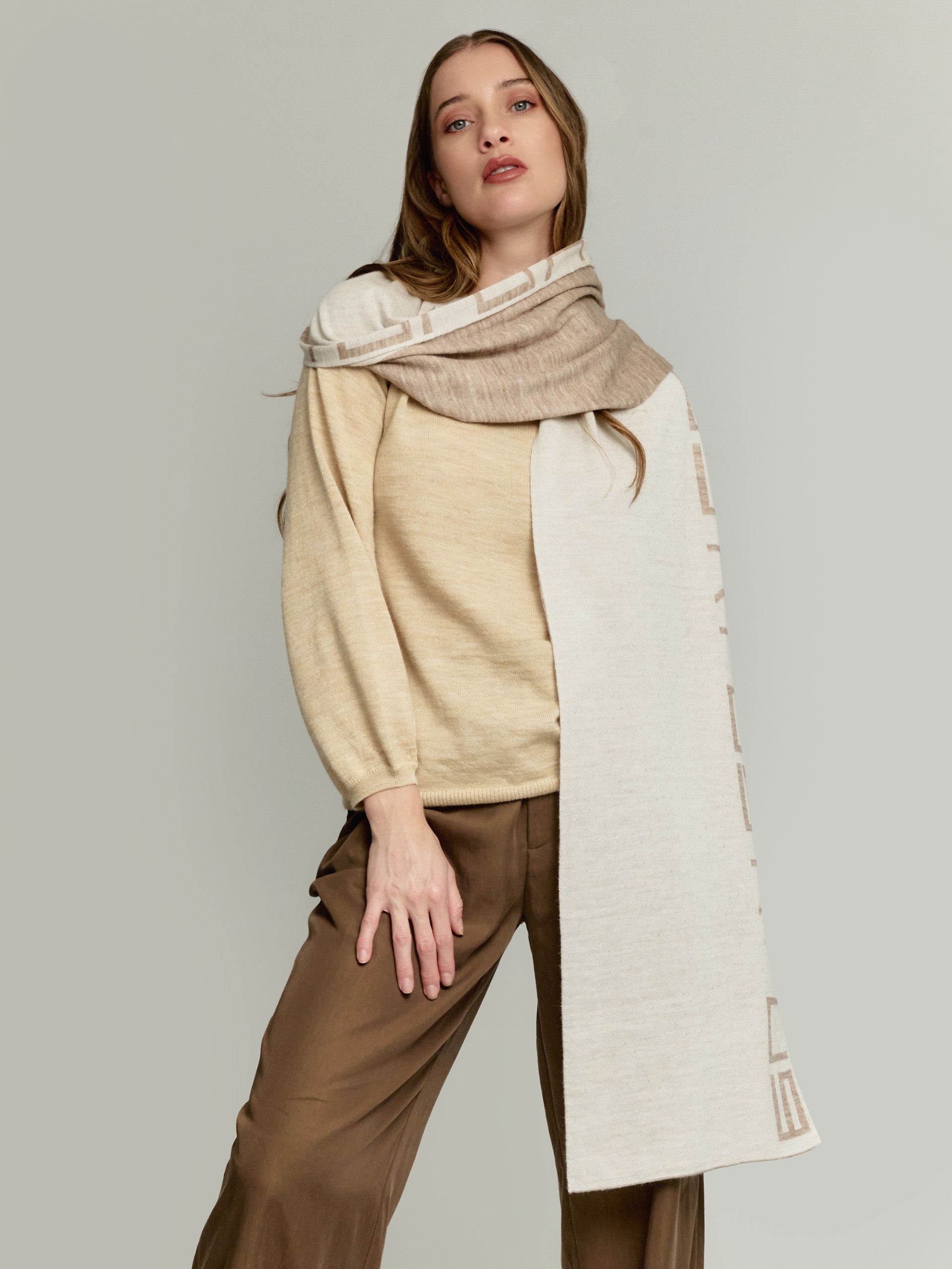 Yunga Scarf Baby Alpaca Color Beige