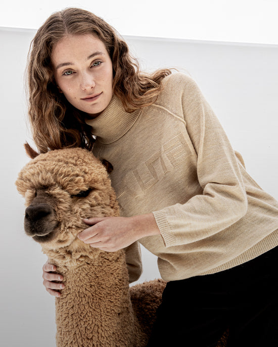 Kunas | Prendas y complementos de lujo elaborados con Baby Alpaca