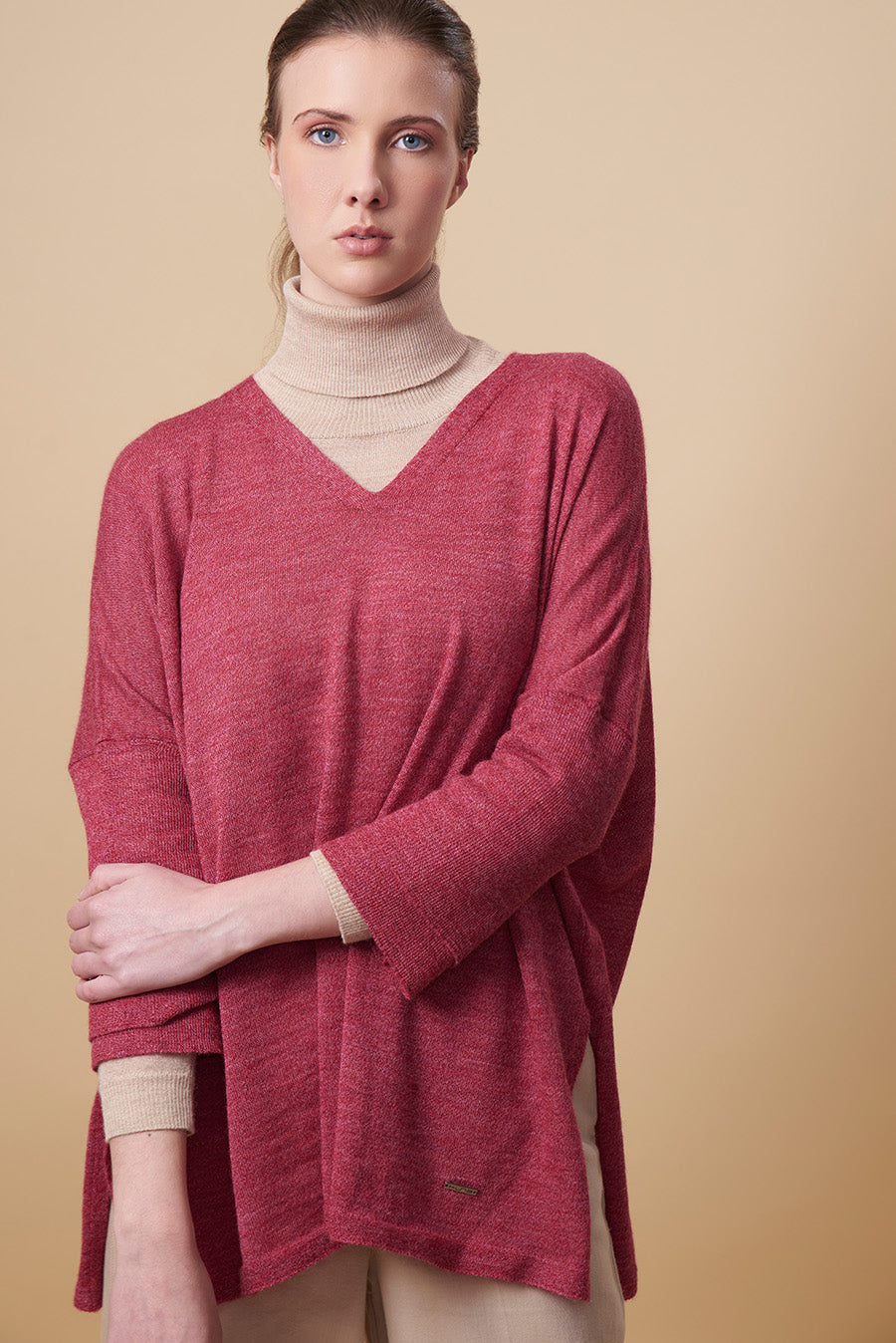 Ucana Sweater Baby Alpaca Color Amarena